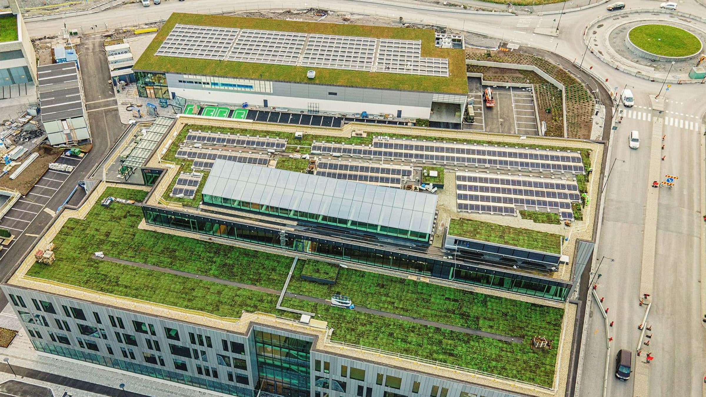 LIDL Sweden HQ Earns BREEAM with Green Roofs - Sempergreen USA